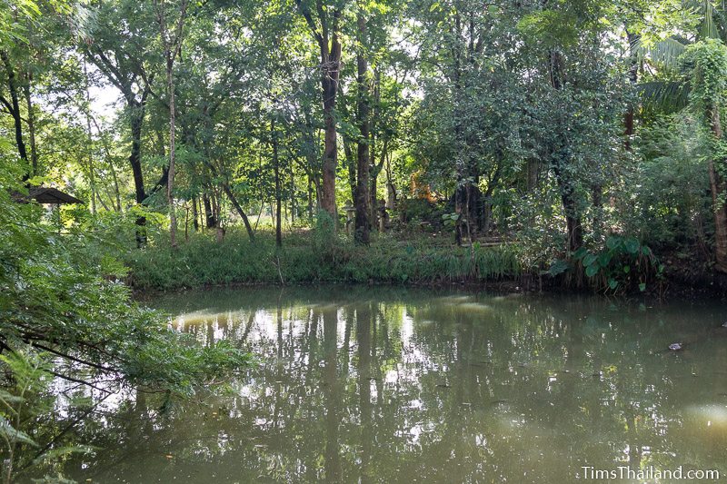 Ku Khu Khat Khmer Ruin - Tim's Thailand